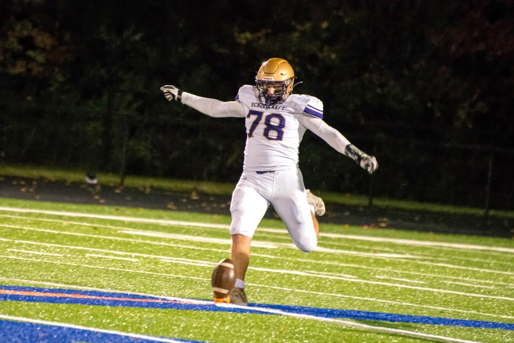 Golden Eagles football team makes playoffs | South County News