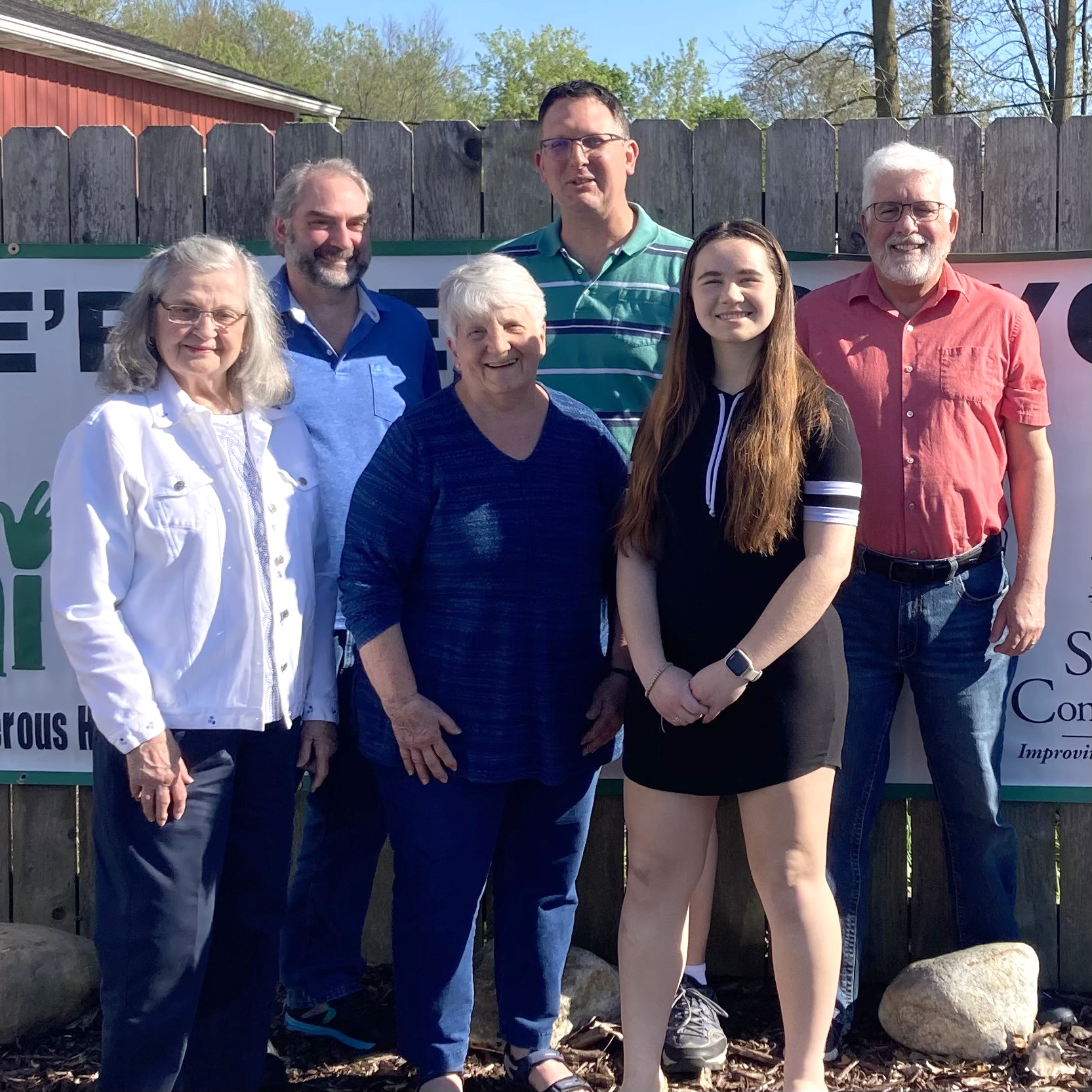 Community corner: Volunteers make a difference | South County News